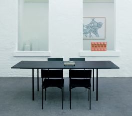 DE ZAAK Design en Advies - e15 Tafel Anton zwart